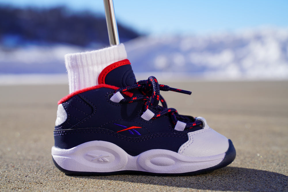 SneakerPutt - The Original Standing Sneaker Putter Cover